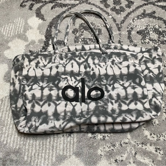 ALO Yoga | Bags | Alo Yoga Shopper Tote Bag Grey Tie Dye | Poshmark